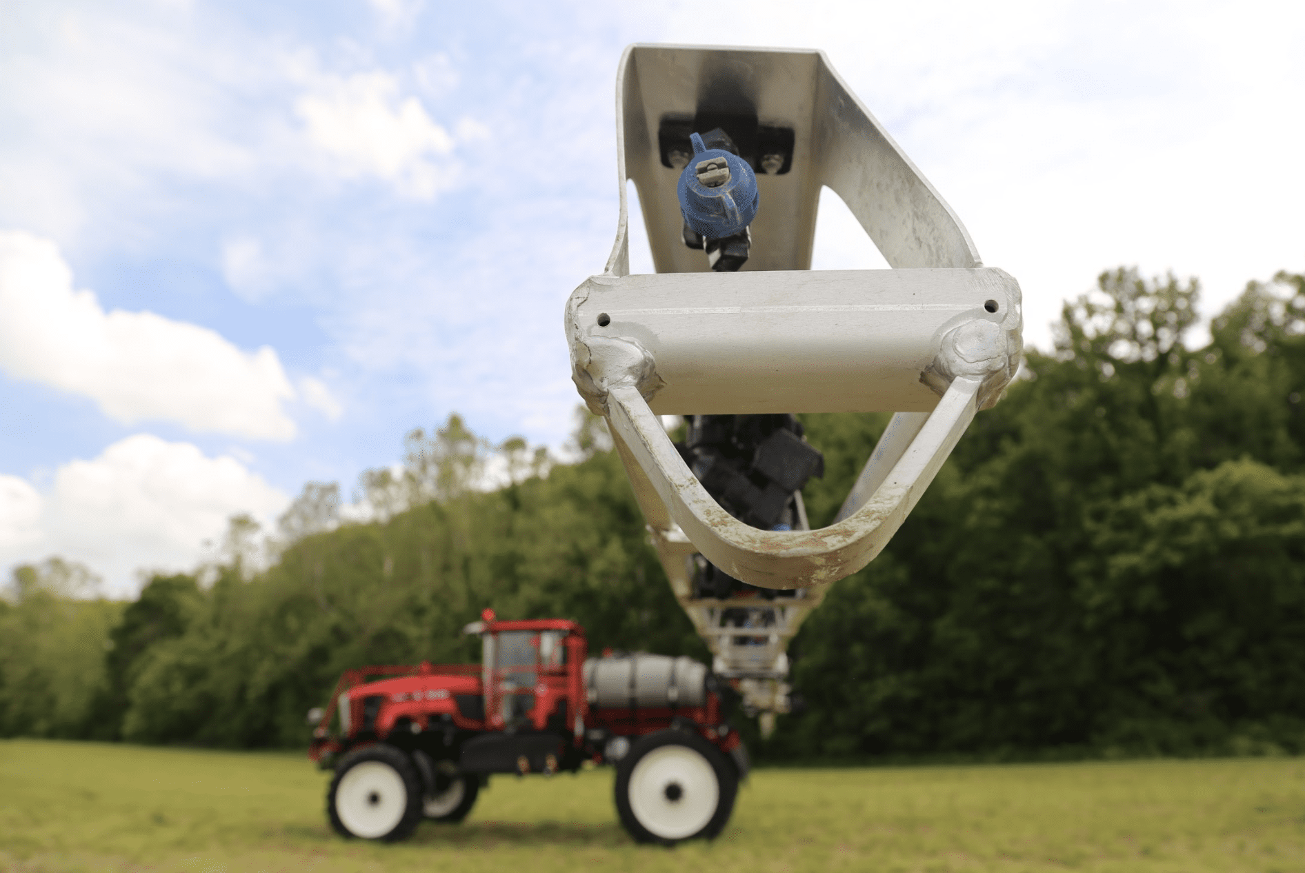 Self-Propelled Sprayers - Customization Options | Apache Sprayers
