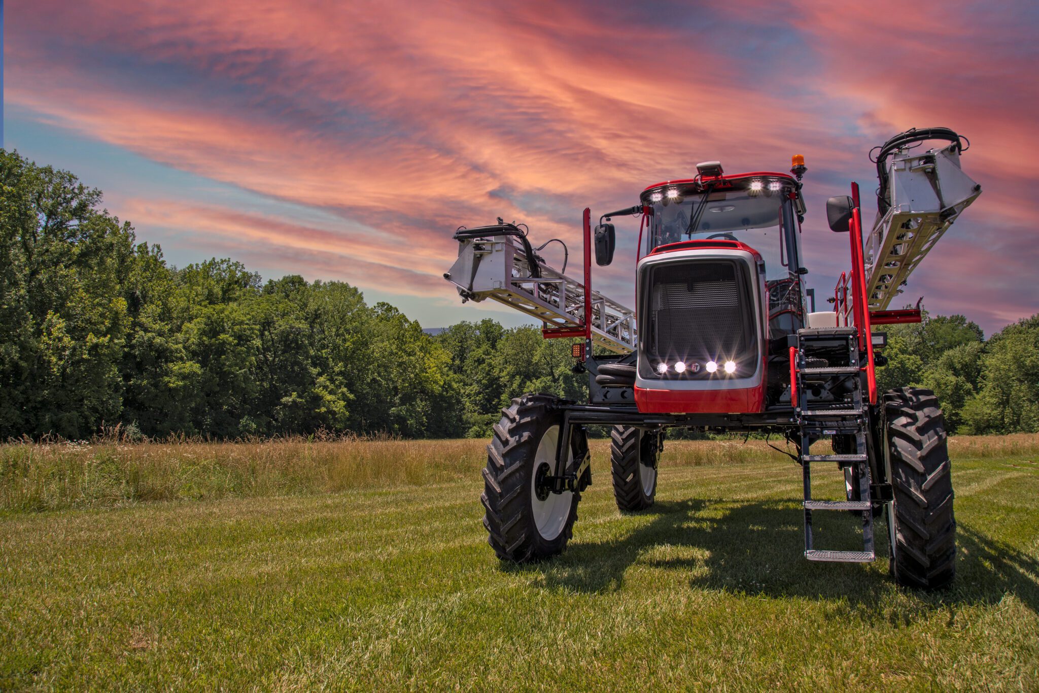AS650 | Small Self-Propelled Sprayers | 650 gal | 163 hp | Apache Sprayers