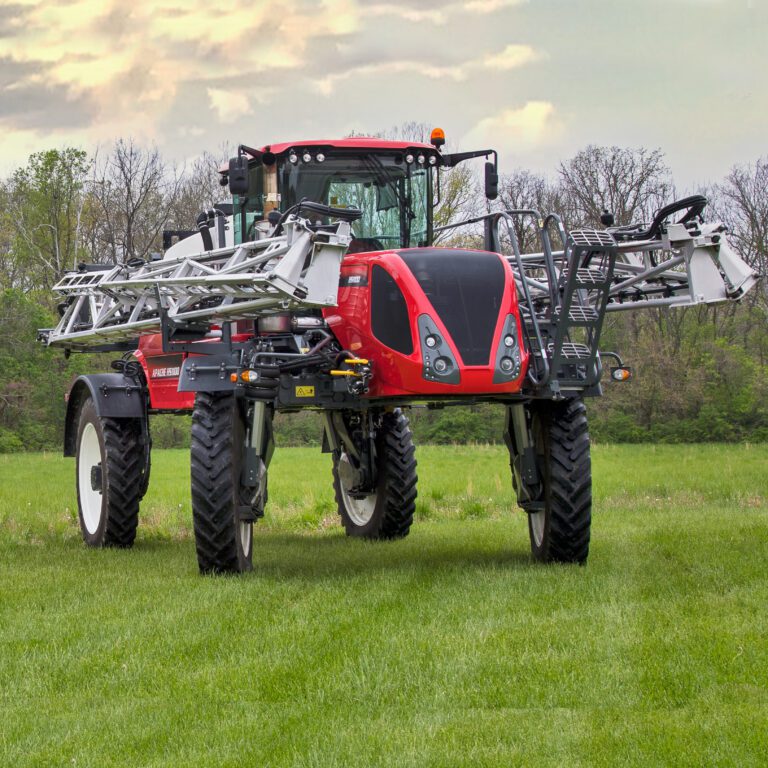 2023 APACHE SPRAYERS FEATURES NEW STEEL BOOM, CENTER RACK AND PRECISION ...