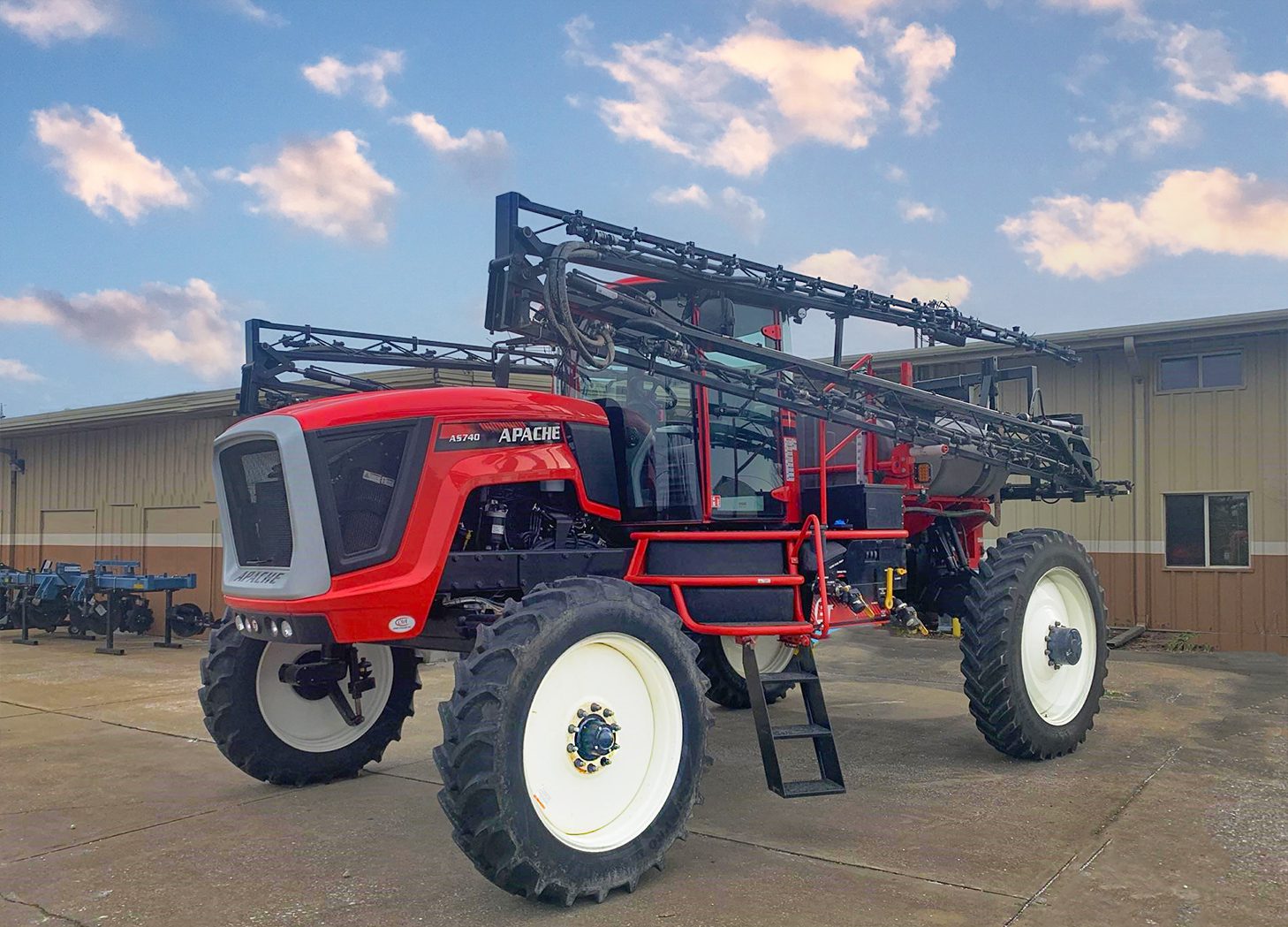 Used Self-Propelled Sprayers | Apache Sprayers