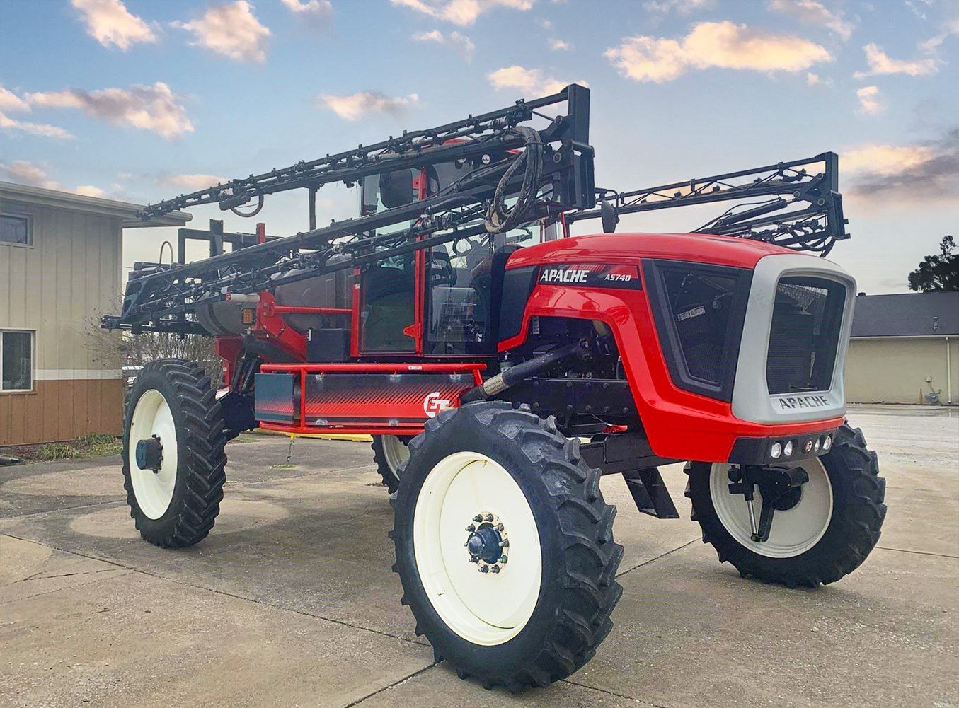 Used Self-Propelled Sprayers | Apache Sprayers